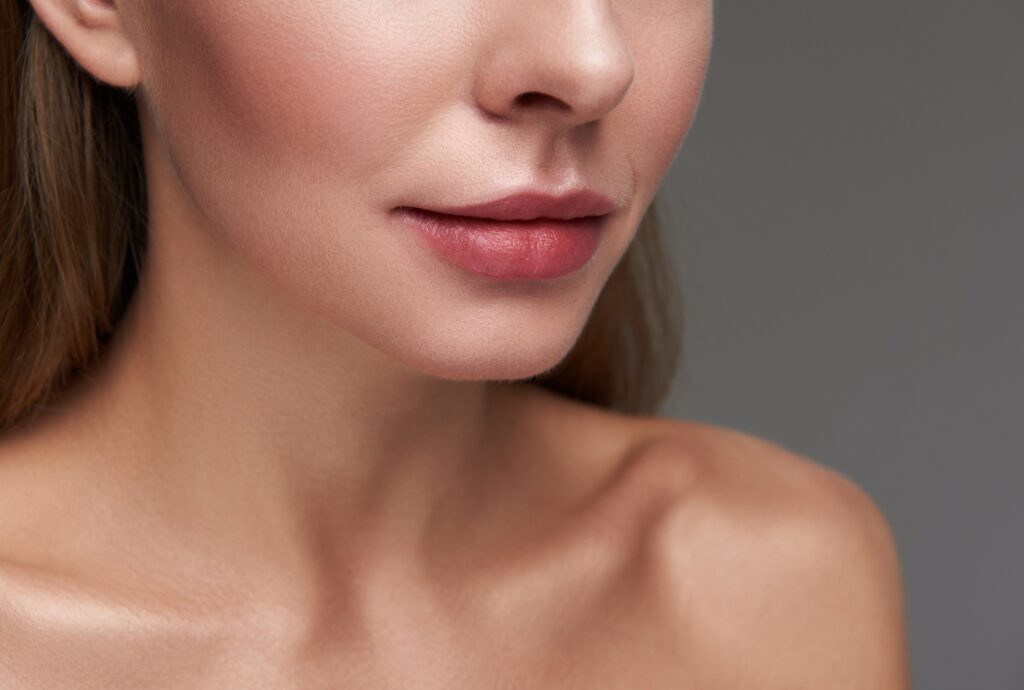Lifting de la lèvre supérieure à Paris | Chirurgie esthétique | Dr Brault
